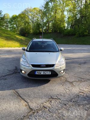 Zaļš Ford Focus 2010 Talsi, ar dzinēja tilpumu 1.60 L un nobraukumu 334 tūkst. km par 1050 €, foto 4 vietnē AUTOMOTO.COM.LV