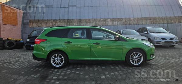Zaļš Ford Focus 2017 Valmiera, ar dzinēja tilpumu 1.50 L un nobraukumu 252 tūkst. km par 4800 €, foto 2 vietnē AUTOMOTO.COM.LV