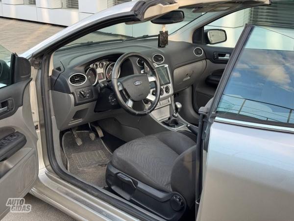 Pelēks Ford Focus 2008 Viļņa, ar dzinēja tilpumu 2.00 L un nobraukumu 293 tūkst. km par 3850 €, foto 7 vietnē AUTOMOTO.COM.LV