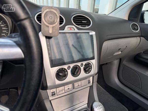 Pelēks Ford Focus 2008 Viļņa, ar dzinēja tilpumu 2.00 L un nobraukumu 293 tūkst. km par 3850 €, foto 9 vietnē AUTOMOTO.COM.LV