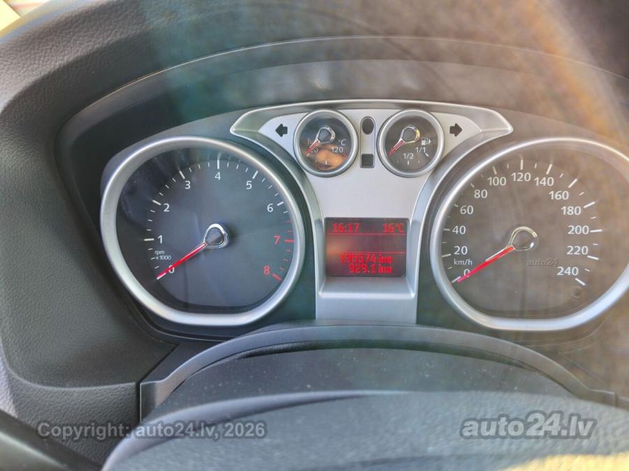 Pelēks Ford Focus 2010 Tartu, ar dzinēja tilpumu 2.00 L un nobraukumu 196 tūkst. km par 3990 €, foto 16 vietnē AUTOMOTO.COM.LV