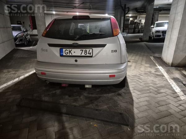 Grey Ford Focus 2003 in Riga, with an engine capacity of 2.00 L and mileage of 57 thousand km for 2700 €, photo 3 on AUTOMOTO.COM.LV