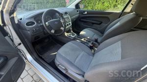 Grey Ford Focus 2006 in Limbazi, with an engine capacity of 1.60 L and mileage of 284 thousand km for 1950 €, photo 10 on AUTOMOTO.COM.LV