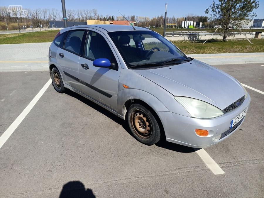 Pelēks Ford Focus 1999 Klaipėda, ar dzinēja tilpumu 1.80 L un nobraukumu 350 tūkst. km par 499 €, foto 4 vietnē AUTOMOTO.COM.LV