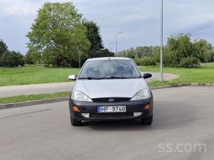 Grey Ford Focus 1999 in Riga, with an engine capacity of 1.60 L and mileage of 278 thousand km for 700 €, photo 8 on AUTOMOTO.COM.LV