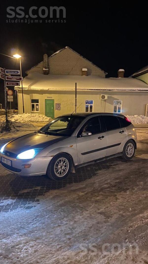 Pelēks Ford Focus 2000 Rēzekne, ar dzinēja tilpumu 1.80 L un nobraukumu 399 tūkst. km par 1200 €, foto 5 vietnē AUTOMOTO.COM.LV