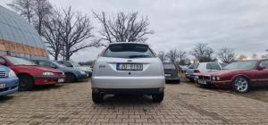 Pelēks Ford Focus 2000 Valmiera, ar dzinēja tilpumu 1.80 L un nobraukumu 264 tūkst. km par 1050 €, foto 5 vietnē AUTOMOTO.COM.LV
