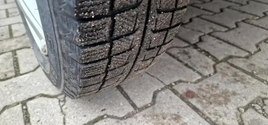 Pelēks Ford Focus 2000 Valmiera, ar dzinēja tilpumu 1.80 L un nobraukumu 264 tūkst. km par 1050 €, foto 12 vietnē AUTOMOTO.COM.LV