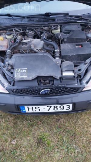 Pelēks Ford Focus 2002 Daugavpils, ar dzinēja tilpumu 1.80 L un nobraukumu 387 tūkst. km par 1500 €, foto 4 vietnē AUTOMOTO.COM.LV