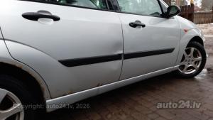 Grey Ford Focus 2002 in Tallinn, with an engine capacity of 1.80 L and mileage of 273 thousand km for 990 €, photo 12 on AUTOMOTO.COM.LV