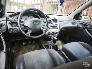 Grey Ford Focus 2003 in Kaunas, with an engine capacity of 1.80 L and mileage of 235 thousand km for 350 €, photo 7 on AUTOMOTO.COM.LV