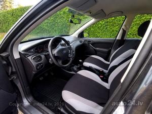 Pelēks Ford Focus 2003 Tartu, ar dzinēja tilpumu 1.60 L un nobraukumu 240 tūkst. km par 790 €, foto 6 vietnē AUTOMOTO.COM.LV