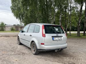Grey Ford Focus 2004 in Riga, with an engine capacity of 1.60 L and mileage of 182 thousand km for 1030 €, photo 4 on AUTOMOTO.COM.LV