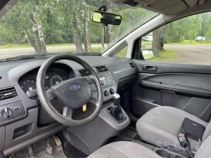 Grey Ford Focus 2004 in Riga, with an engine capacity of 1.60 L and mileage of 182 thousand km for 1030 €, photo 6 on AUTOMOTO.COM.LV
