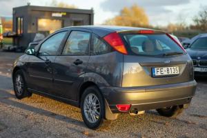 Pelēks Ford Focus 2004 Liepāja, ar dzinēja tilpumu 1.60 L un nobraukumu 181 tūkst. km par 750 €, foto 3 vietnē AUTOMOTO.COM.LV