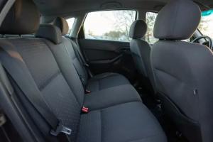 Pelēks Ford Focus 2004 Liepāja, ar dzinēja tilpumu 1.60 L un nobraukumu 181 tūkst. km par 750 €, foto 12 vietnē AUTOMOTO.COM.LV