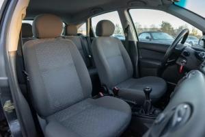 Pelēks Ford Focus 2004 Liepāja, ar dzinēja tilpumu 1.60 L un nobraukumu 181 tūkst. km par 750 €, foto 13 vietnē AUTOMOTO.COM.LV