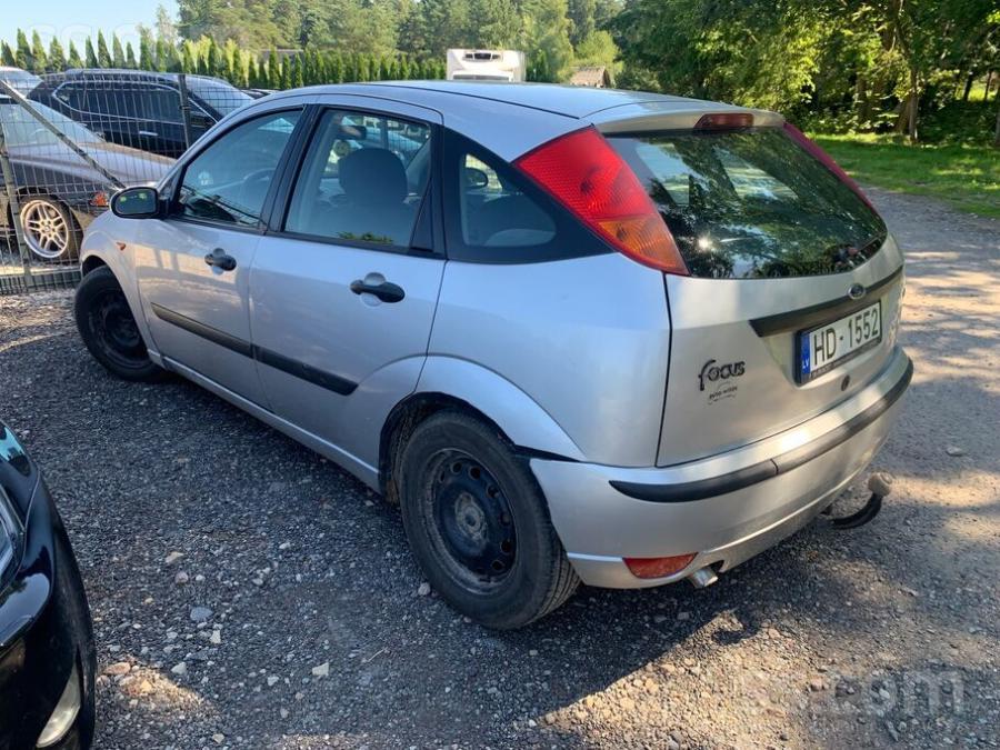 Pelēks Ford Focus 2004 Jūrmala, ar dzinēja tilpumu 1.80 L un nobraukumu 190 tūkst. km par 690 €, foto 4 vietnē AUTOMOTO.COM.LV