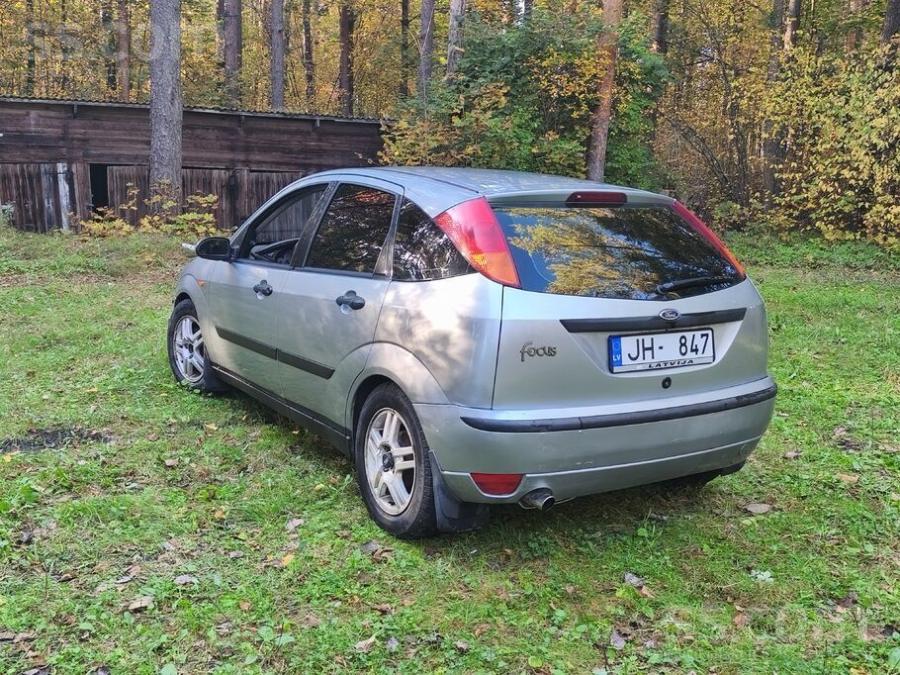Grey Ford Focus 2004 in Riga, with an engine capacity of 1.60 L and mileage of 223 thousand km for 700 €, photo 4 on AUTOMOTO.COM.LV