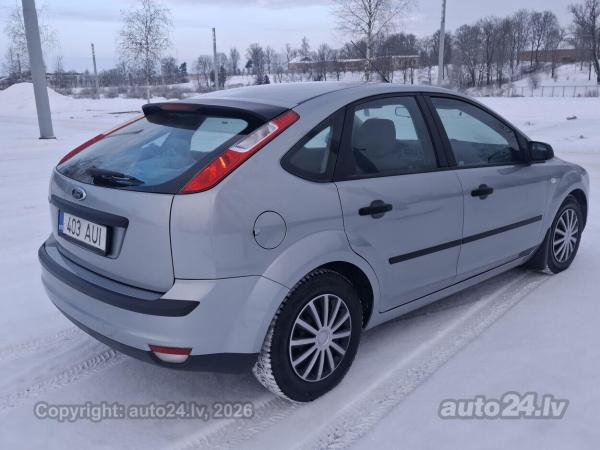 Grey Ford Focus 2005 in Tartu, with an engine capacity of 1.60 L and mileage of 244 thousand km for 1999 €, photo 3 on AUTOMOTO.COM.LV