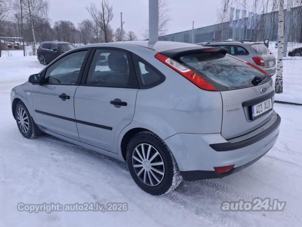 Grey Ford Focus 2005 in Tartu, with an engine capacity of 1.60 L and mileage of 244 thousand km for 1999 €, photo 6 on AUTOMOTO.COM.LV