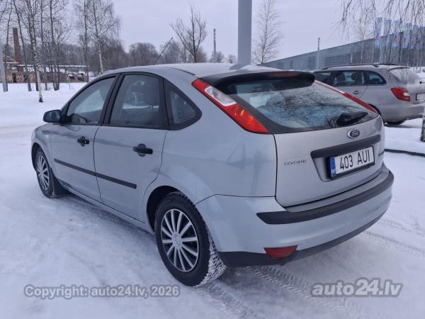 Grey Ford Focus 2005 in Tartu, with an engine capacity of 1.60 L and mileage of 244 thousand km for 1999 €, photo 8 on AUTOMOTO.COM.LV