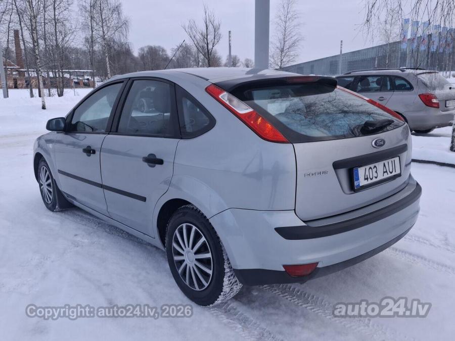 Grey Ford Focus 2005 in Tartu, with an engine capacity of 1.60 L and mileage of 244 thousand km for 1999 €, photo 8 on AUTOMOTO.COM.LV