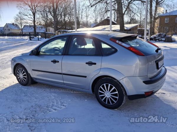 Grey Ford Focus 2005 in Tartu, with an engine capacity of 1.60 L and mileage of 244 thousand km for 1950 €, photo 2 on AUTOMOTO.COM.LV