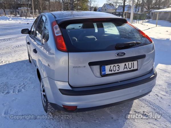 Grey Ford Focus 2005 in Tartu, with an engine capacity of 1.60 L and mileage of 244 thousand km for 1950 €, photo 4 on AUTOMOTO.COM.LV