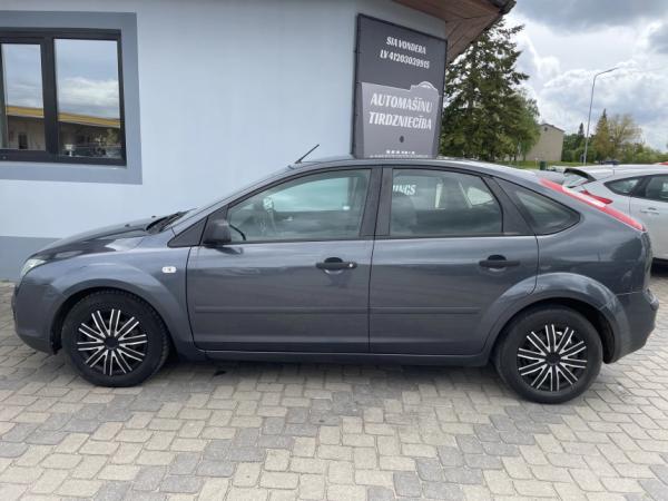 Grey Ford Focus 2005 in Riga, with an engine capacity of 1.60 L and mileage of 326 thousand km for 1850 €, photo 7 on AUTOMOTO.COM.LV