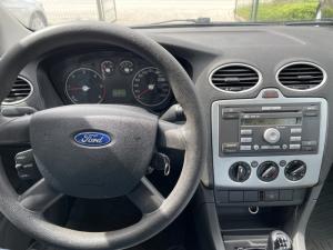 Grey Ford Focus 2005 in Riga, with an engine capacity of 1.60 L and mileage of 326 thousand km for 1850 €, photo 14 on AUTOMOTO.COM.LV
