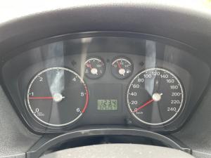 Grey Ford Focus 2005 in Riga, with an engine capacity of 1.60 L and mileage of 326 thousand km for 1850 €, photo 15 on AUTOMOTO.COM.LV