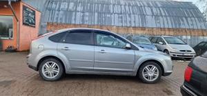 Grey Ford Focus 2005 in Valmiera, with an engine capacity of 1.60 L and mileage of 204 thousand km for 1150 €, photo 3 on AUTOMOTO.COM.LV
