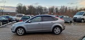 Grey Ford Focus 2005 in Valmiera, with an engine capacity of 1.60 L and mileage of 204 thousand km for 1150 €, photo 7 on AUTOMOTO.COM.LV