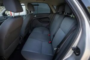 Grey Ford Focus 2005 in Liepaja, with an engine capacity of 1.60 L and mileage of 140 thousand km for 2200 €, photo 20 on AUTOMOTO.COM.LV