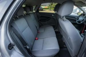 Grey Ford Focus 2005 in Liepaja, with an engine capacity of 1.60 L and mileage of 140 thousand km for 2200 €, photo 21 on AUTOMOTO.COM.LV