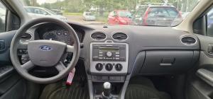 Pelēks Ford Focus 2005 Valmiera, ar dzinēja tilpumu 1.60 L un nobraukumu 227 tūkst. km par 800 €, foto 8 vietnē AUTOMOTO.COM.LV