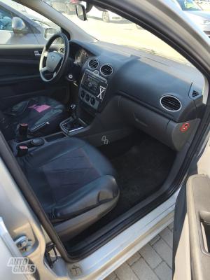 Pelēks Ford Focus 2005 Gargždai, ar dzinēja tilpumu 1.60 L un nobraukumu 218 tūkst. km par 1499 €, foto 8 vietnē AUTOMOTO.COM.LV