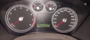 Pelēks Ford Focus 2005 Viļņa, ar dzinēja tilpumu 1.60 L un nobraukumu 240 tūkst. km par 600 €, foto 11 vietnē AUTOMOTO.COM.LV