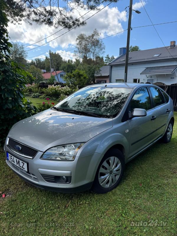 Pelēks Ford Focus 2005 Tallina, ar dzinēja tilpumu 1.60 L un nobraukumu 93 tūkst. km par 1899 €, foto 7 vietnē AUTOMOTO.COM.LV