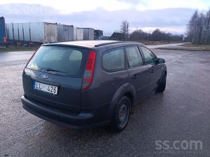 Grey Ford Focus 2006 in Aluksne, with an engine capacity of 1.60 L and mileage of 345 thousand km for 600 €, photo 4 on AUTOMOTO.COM.LV