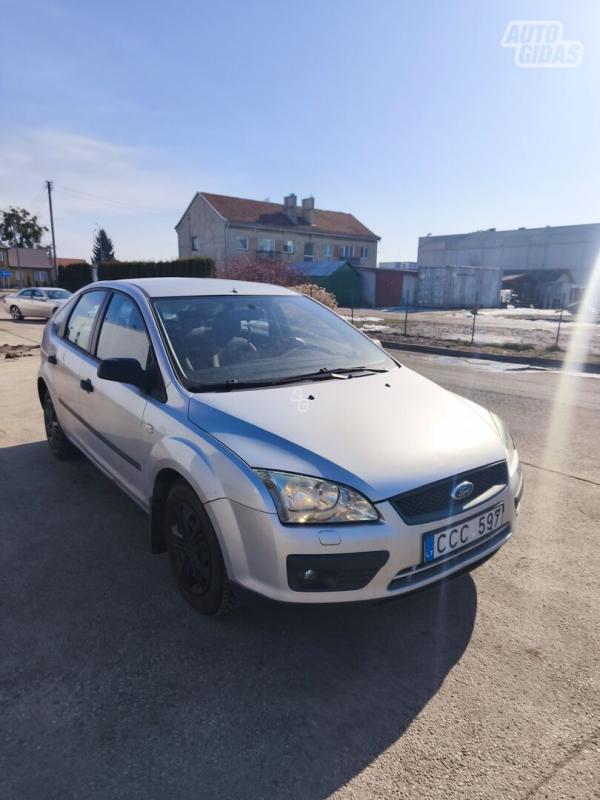 Pelēks Ford Focus 2006 Kauņa, ar dzinēja tilpumu 1.60 L un nobraukumu 179 tūkst. km par 450 €, foto 1 vietnē AUTOMOTO.COM.LV