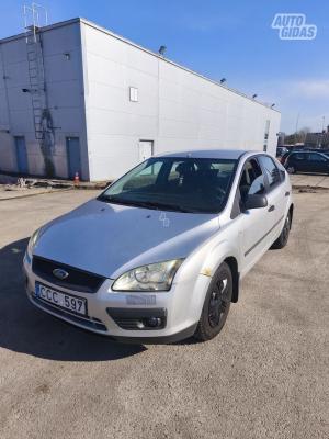 Grey Ford Focus 2006 in Kaunas, with an engine capacity of 1.60 L and mileage of 179 thousand km for 450 €, photo 2 on AUTOMOTO.COM.LV