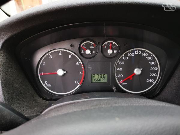 Grey Ford Focus 2006 in Marijampole, with an engine capacity of 1.60 L and mileage of 165 thousand km for 1000 €, photo 7 on AUTOMOTO.COM.LV