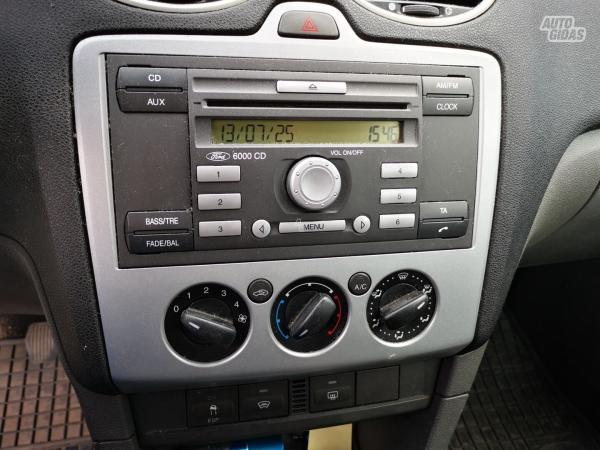 Grey Ford Focus 2006 in Marijampole, with an engine capacity of 1.60 L and mileage of 165 thousand km for 1000 €, photo 8 on AUTOMOTO.COM.LV
