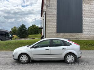 Grey Ford Focus 2006 in Rapla, with an engine capacity of 1.60 L and mileage of 253 thousand km for 1200 €, photo 3 on AUTOMOTO.COM.LV