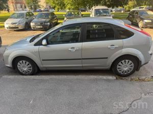 Pelēks Ford Focus 2006 Rīga, ar dzinēja tilpumu 1.60 L un nobraukumu 215 tūkst. km par 700 €, foto 4 vietnē AUTOMOTO.COM.LV