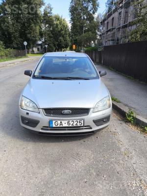 Grey Ford Focus 2006 in Riga, with an engine capacity of 1.60 L and mileage of 269 thousand km for 725 €, photo 3 on AUTOMOTO.COM.LV