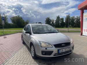 Grey Ford Focus 2006 in Jelgava, with an engine capacity of 1.60 L and mileage of 258 thousand km for 1300 €, photo 12 on AUTOMOTO.COM.LV
