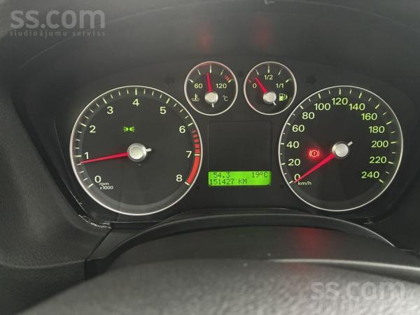 Grey Ford Focus 2006 in Riga, with an engine capacity of 1.40 L and mileage of 151 thousand km for 750 €, photo 6 on AUTOMOTO.COM.LV